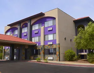 The Grand Canyon University Hotel Phoenix: What To Expect From 4 star ...