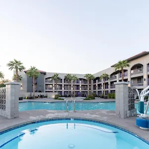 The Grand Canyon University Hotel Phoenix: What To Expect From 4 star ...